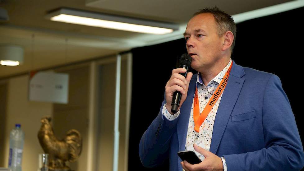 Antoine van Loon naar Voergroep Zuid | Pluimveeweb.nl - Nieuws voor ...